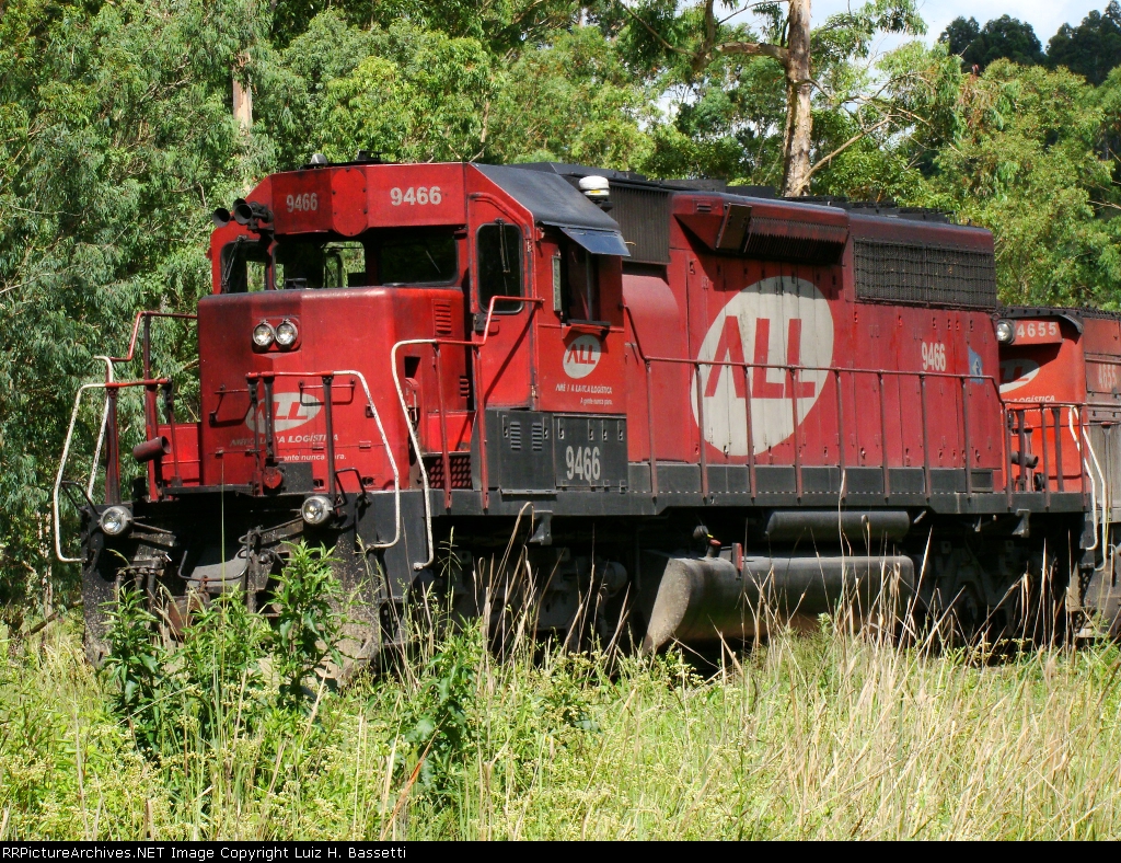 SD40-2 9466